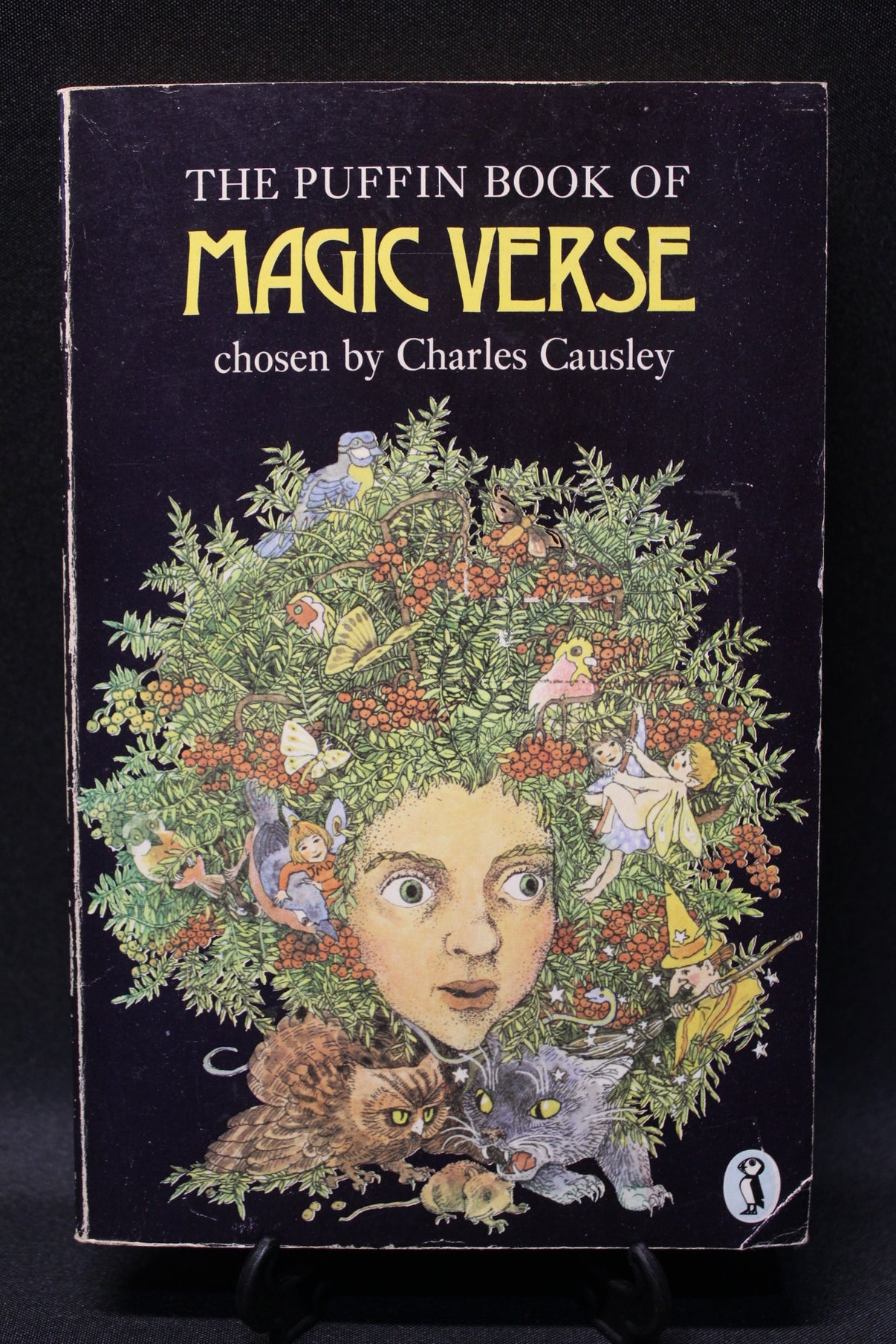 The Puffin Book of Magic Verse [Second Hand] – Bookmart.co.nz