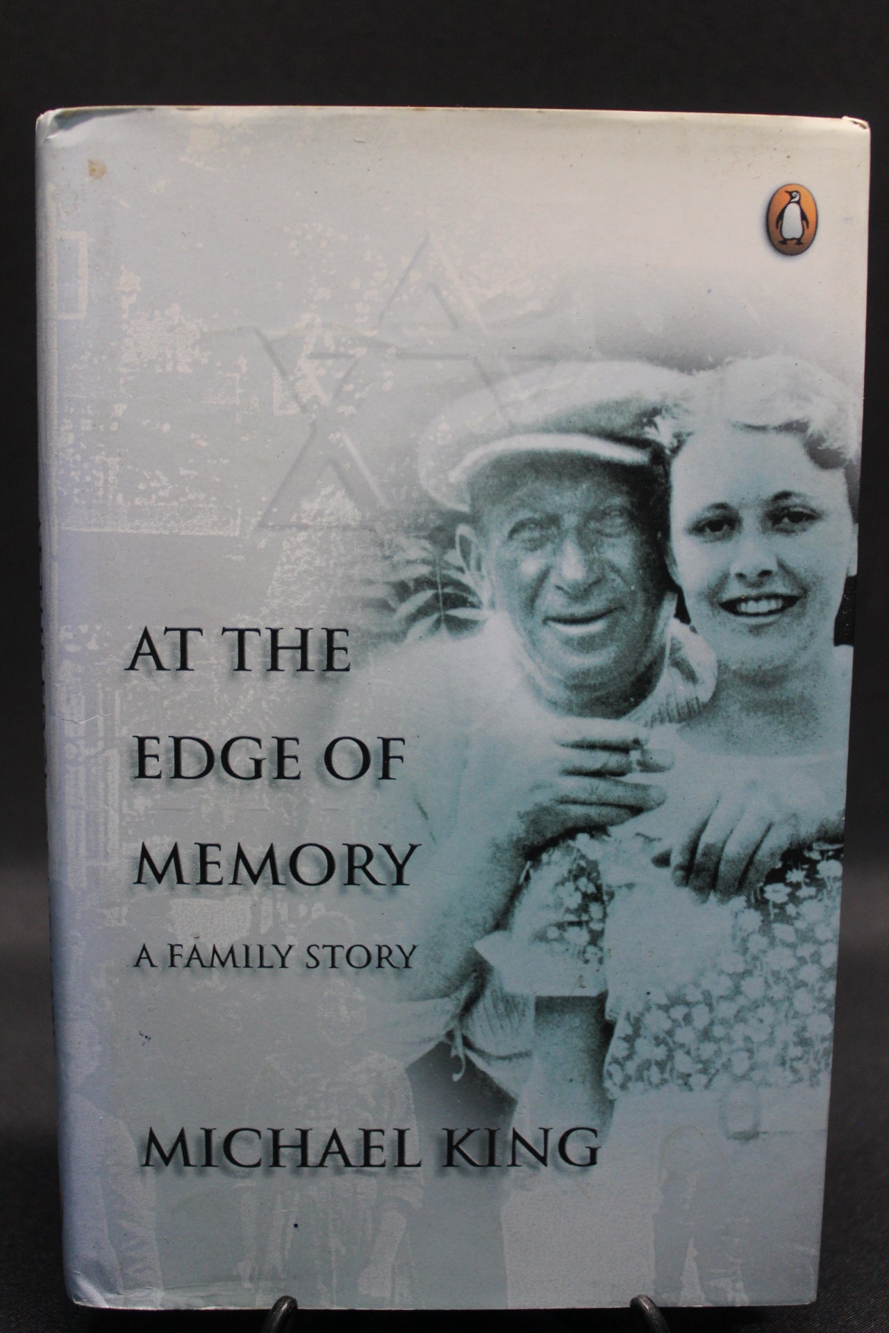 At the Edge of Memory: A Family Story [Second Hand] – Bookmart.co.nz